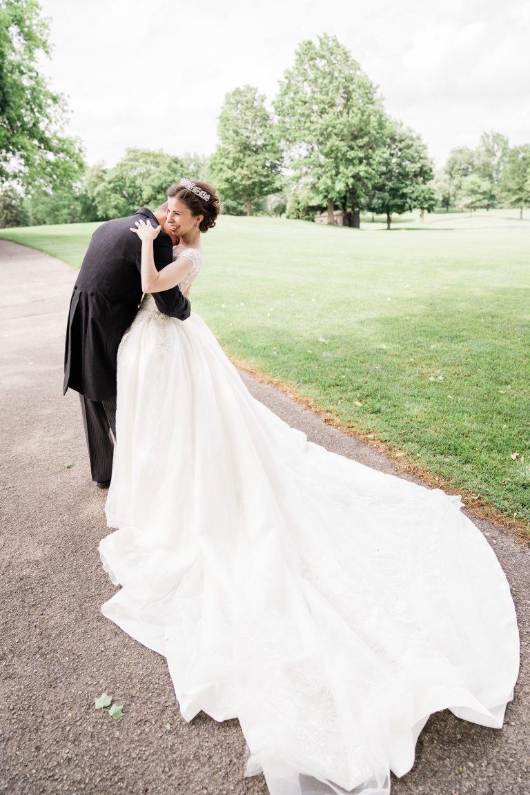 Tips For Handling A Wedding Dress Train - Dustin & Corynn Photography